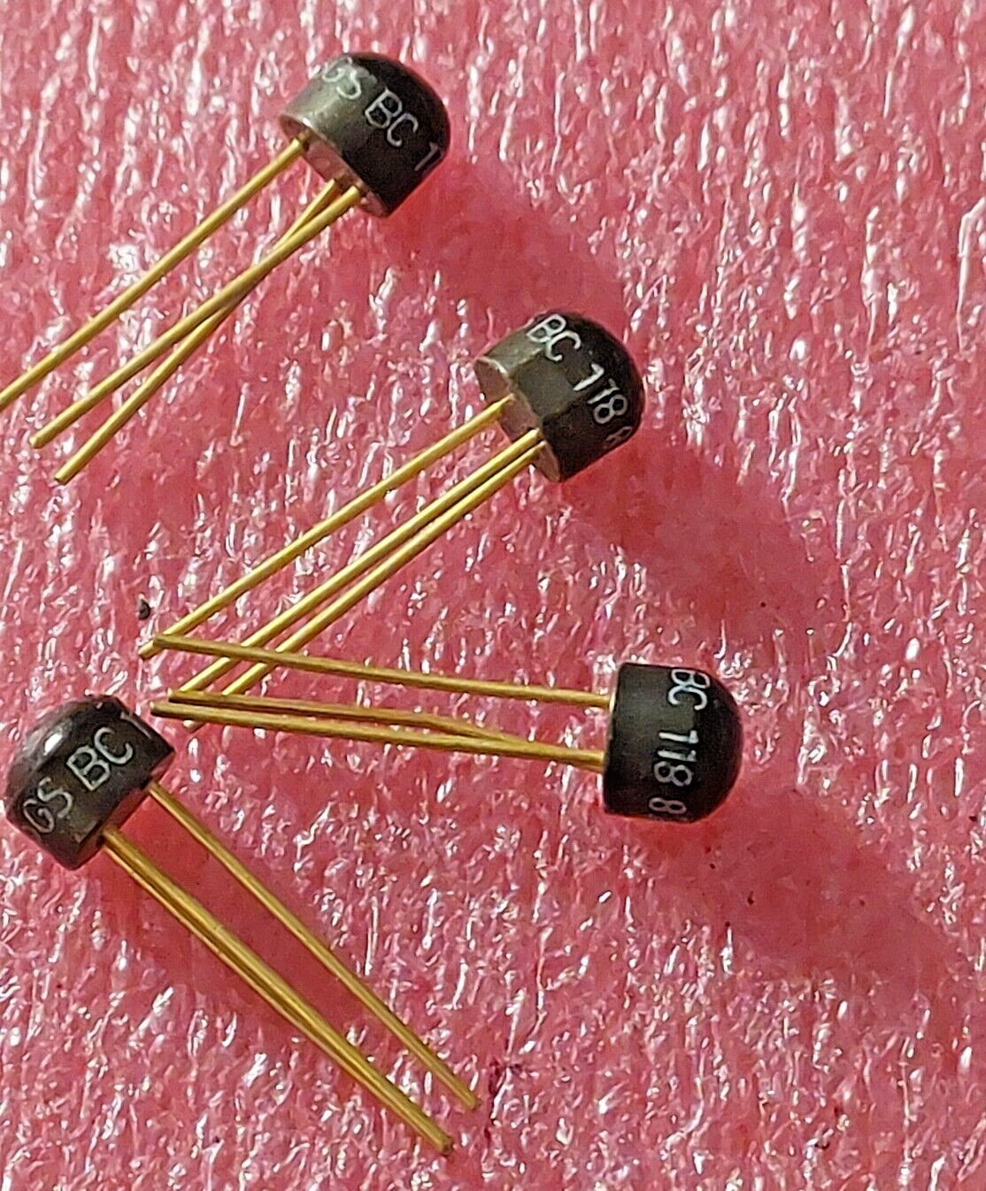 1pcs BC118 Si Npn Transistor 45V 100mA 0.2W 200MHZ TO-106 SGS | eBay