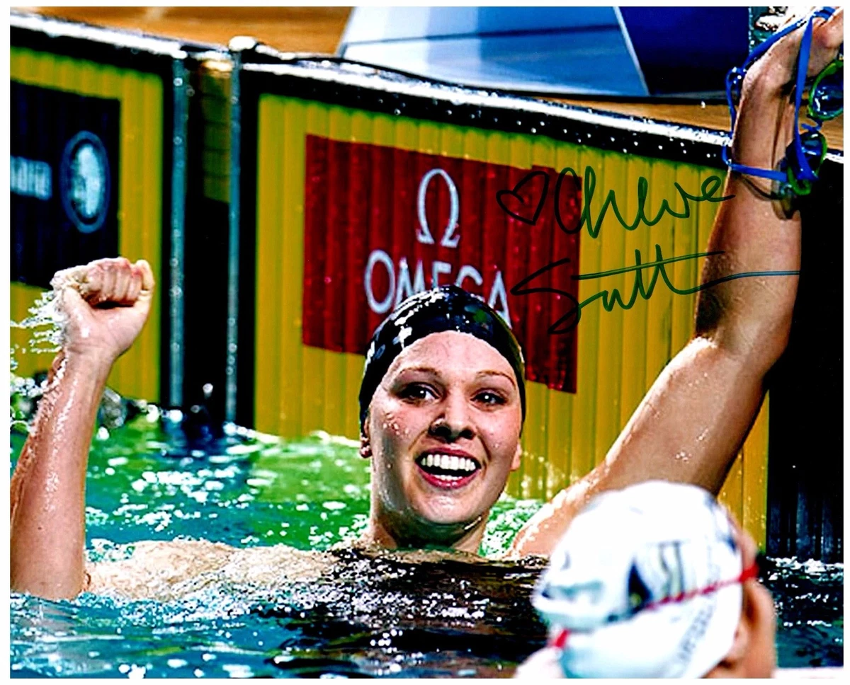 Chloe Sutton Swimming