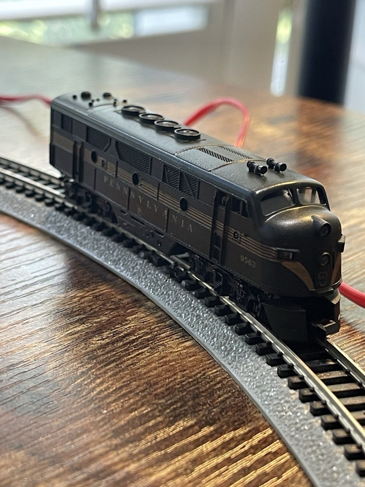 Atlas Kato? N Scale PRR F7 Diesel Locomotive #9563 | eBay