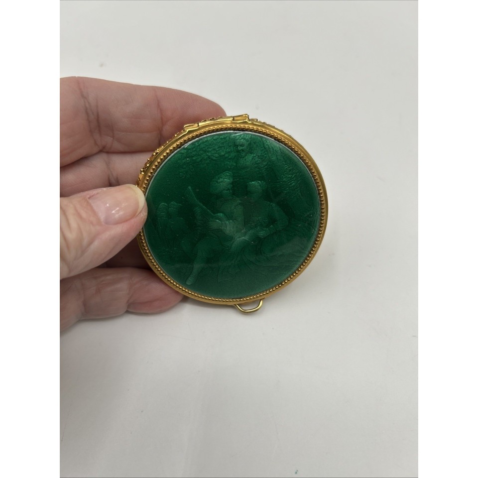 Vintage Merle Norman Compact Gold Metal Mesh Bottom Emerald Victorian ...