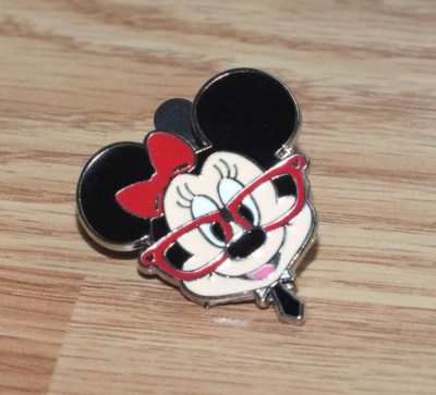 Disney Nerds Rock! Head Collection - Minnie Mouse Collectible Trading ...