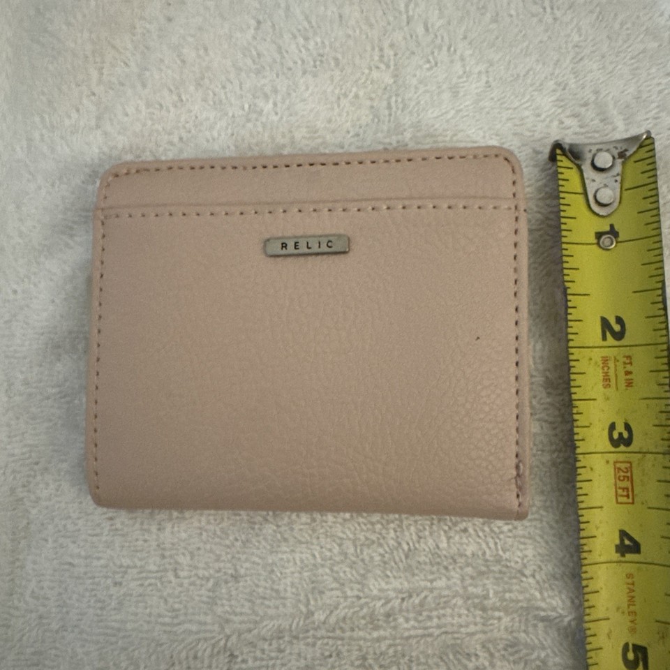 Relic by Fossil Zip Coin Wallet/Purse - Pale Pink | eBay