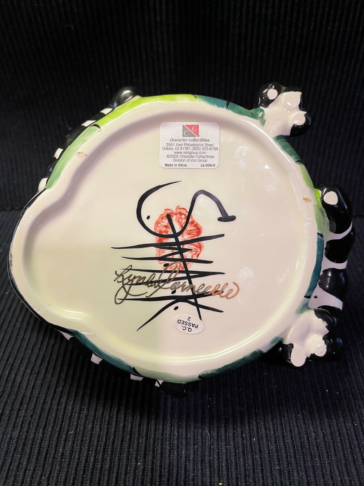 LYNDA CORNEILLE CHARACTER COLLECTIBLES "SWAK" WHIMSICAL CERAMIC CAT ...