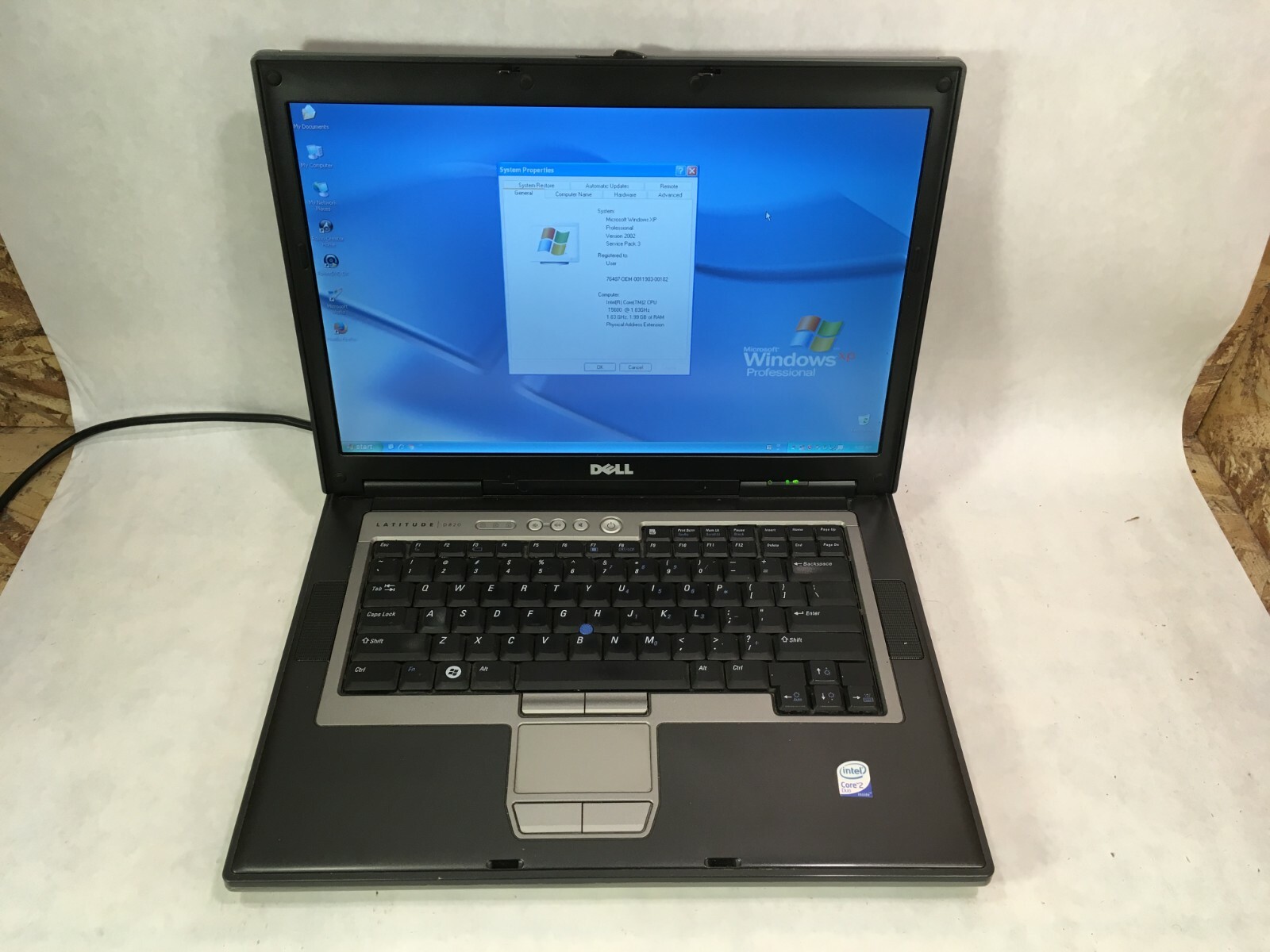 Dell D820 15.4" Laptop Intel / 2GB / 80GB / Windows XP / WiFi / DVD ...