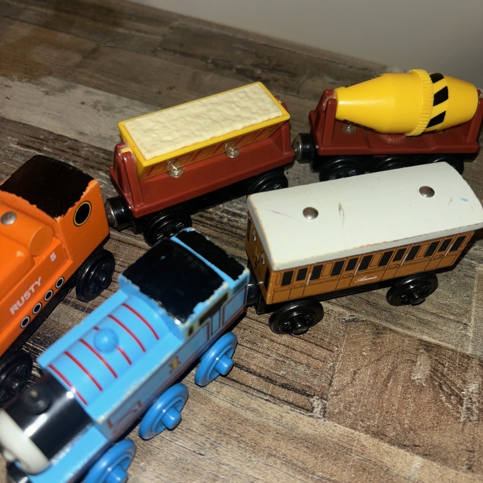 Thomas Friends Wooden Railway Thomas Annie Rusty Dumper Cement Mixer Train Lot | eBay