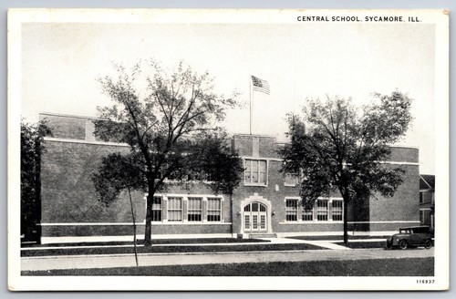 Sycamore Illinois~Central School Building~1930s B&W Postcard | eBay
