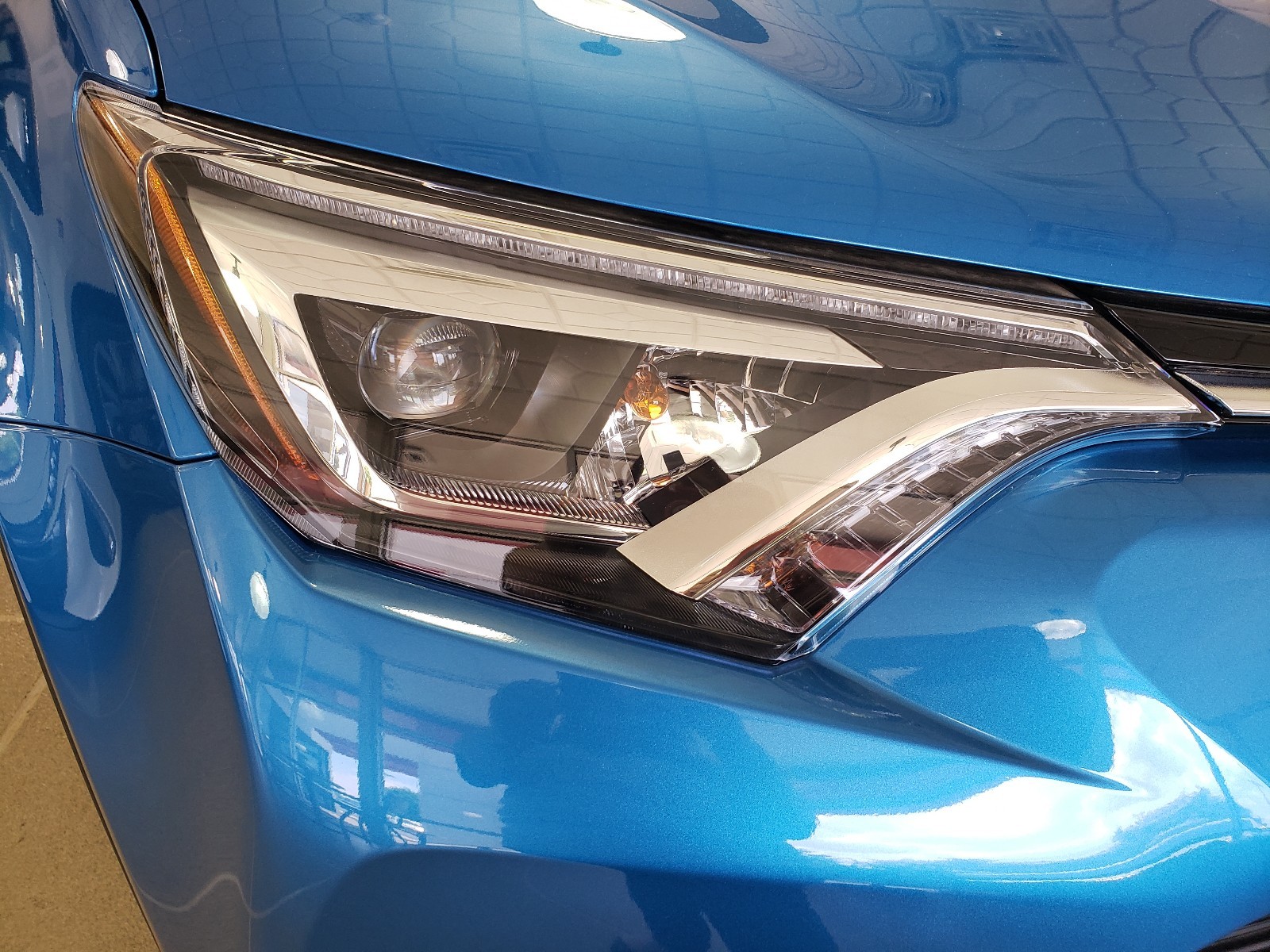 Toyota Rav4 Headlight LED Right Headlamp 81145-42670 RAV 4 OEM 2016 ...