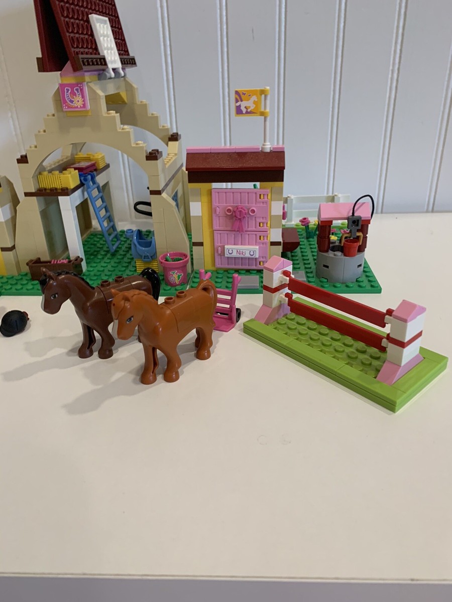 Lego Friends Heartlake Stables
