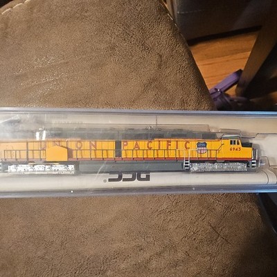 New in box Bachmann DD40ax DD40 Union Pacific road #6943 N scale | eBay
