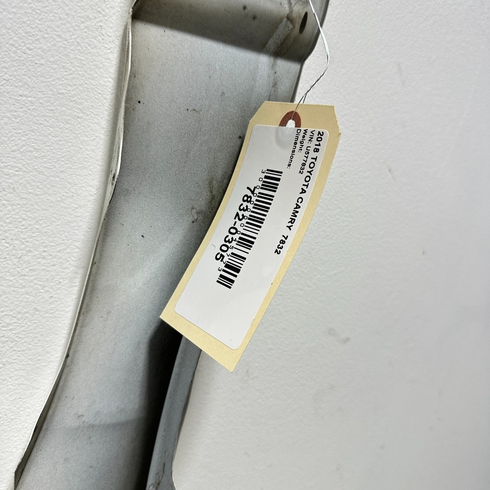 2018-2024 TOYOTA CAMRY FRONT LEFT DRIVER SIDE FENDER COVER PANEL OEM | eBay