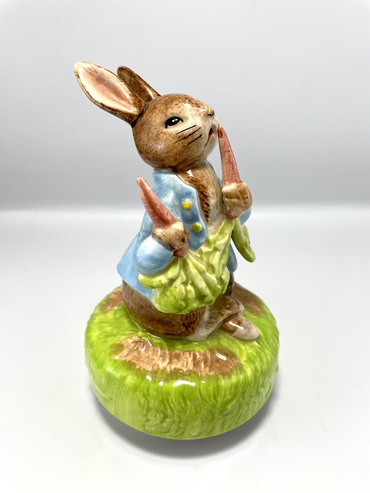 BEATRIX POTTER PETER RABBIT MUSIC BOX by Schmid 1977 “It’s A Small ...
