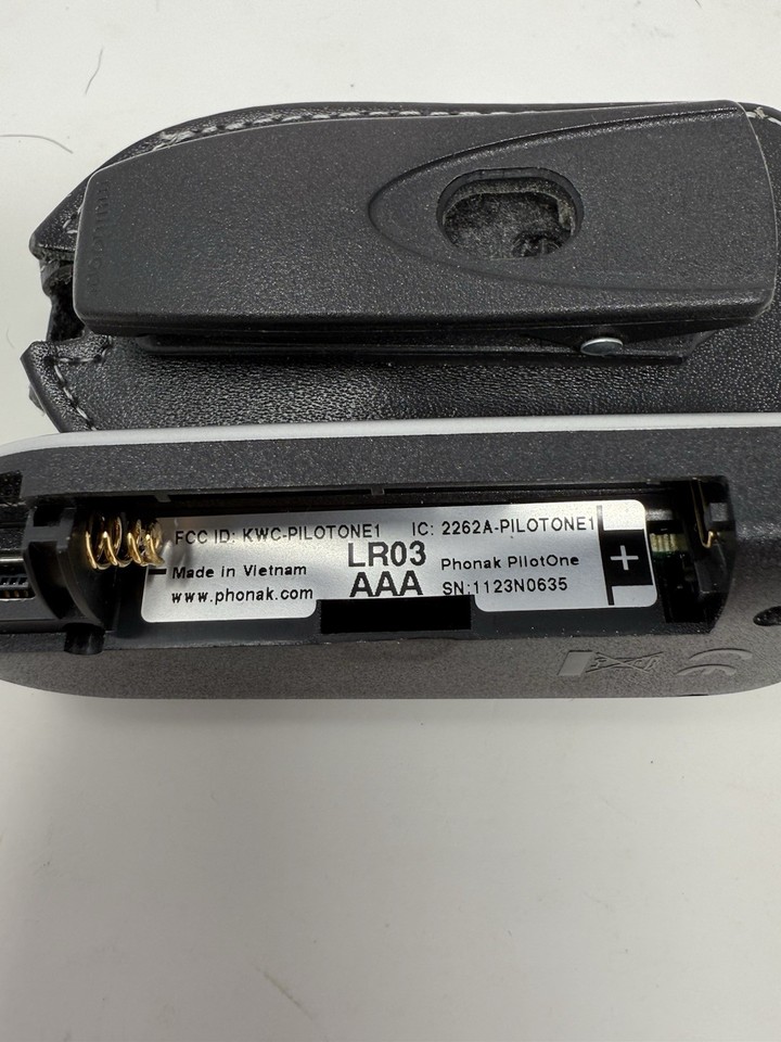 Phonak PilotOne Hearing Aid Remote Control w/ Case for Hearing Systems ...