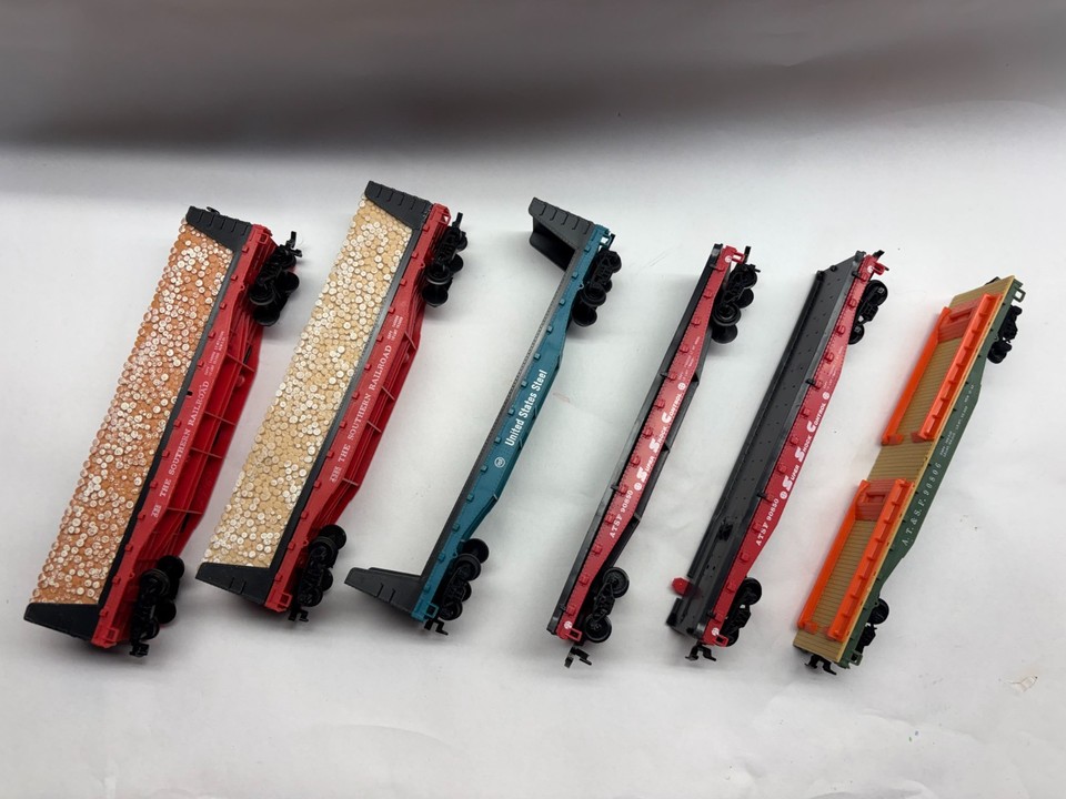 HO Scale Flat Beds - Lot of 6, SSC, A.T.&S.F, United States Steel ...