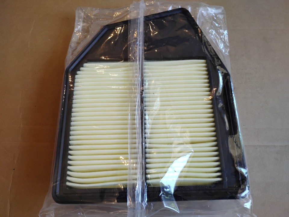 BRAND NEW SEALED Genuine Honda Accord 2008-2012 Engine Air Filter 17220 ...