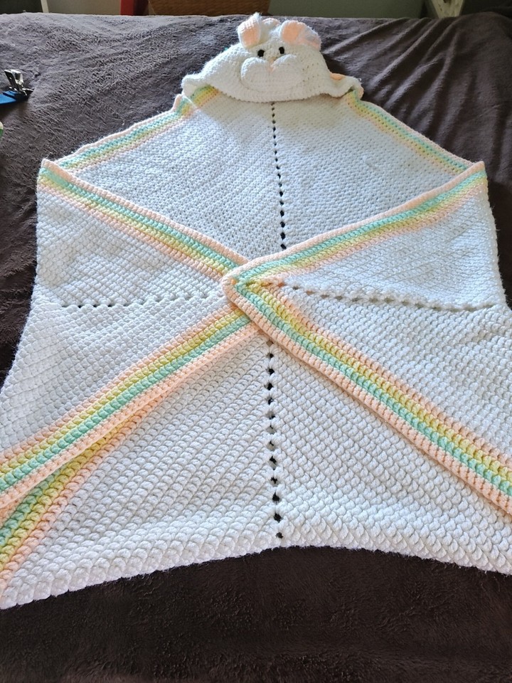 Vintage Handmade Crocheted Baby Blanket Afghan Pastel Rabbits Bunnies ...