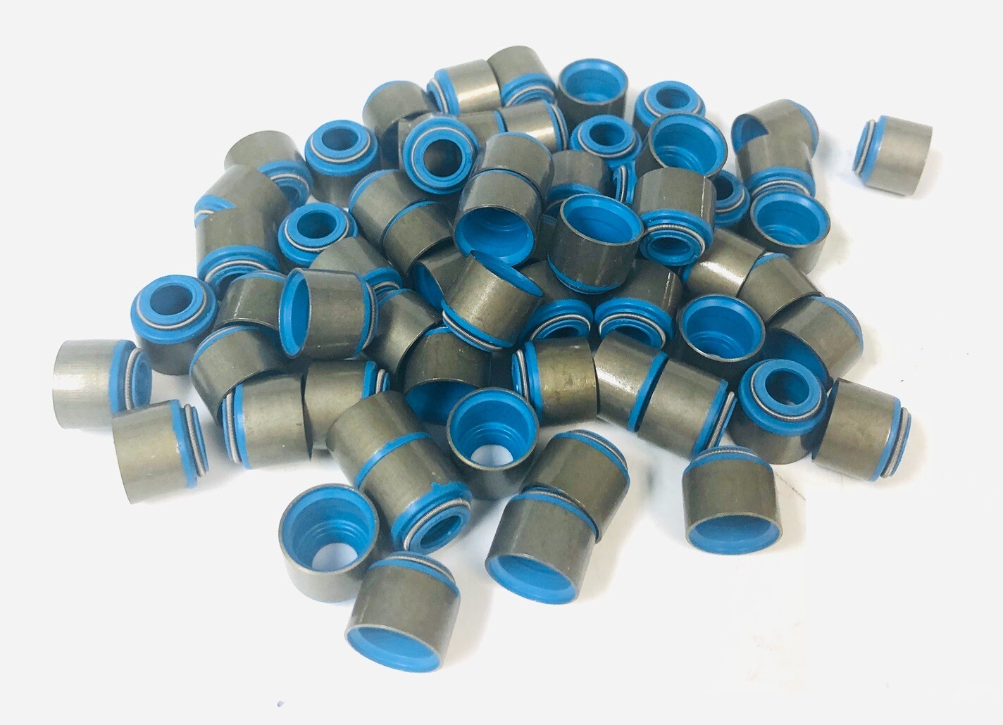Metal Clad Viton Valve Stem Seals 11/32" X .500" box of 100 Pieces | eBay