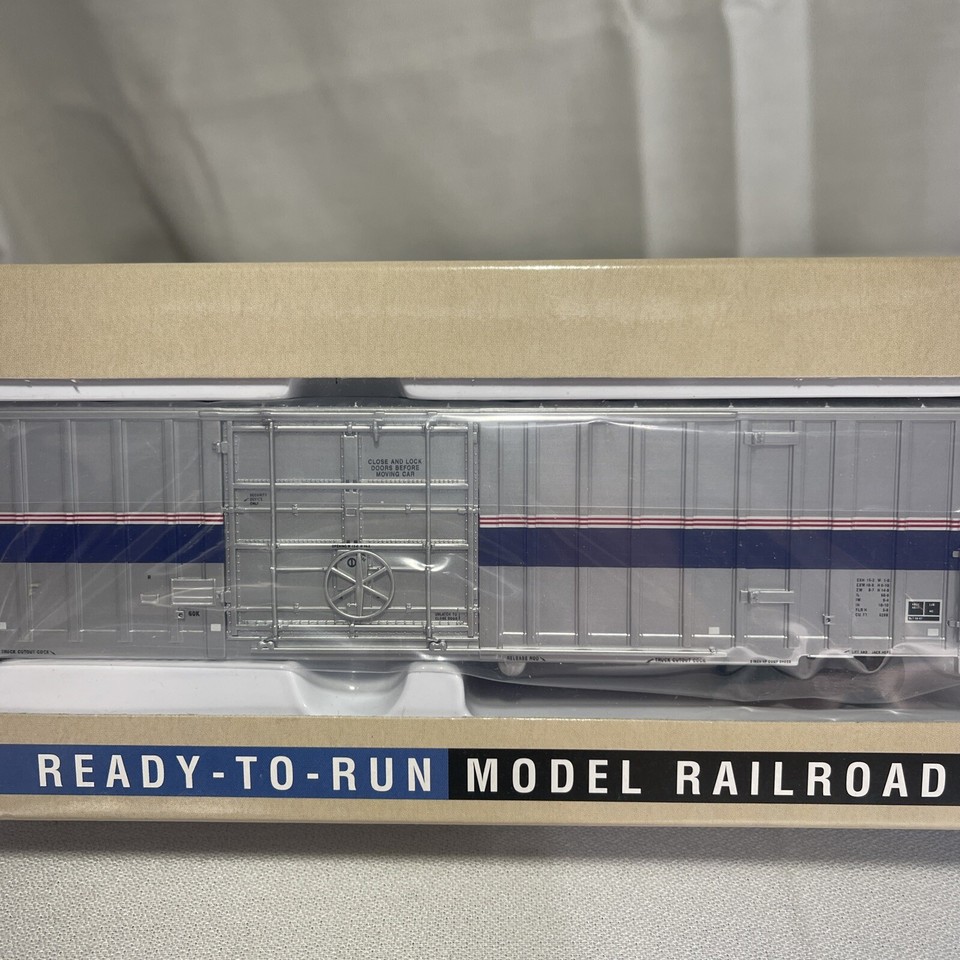 WALTHERS 932-6041 HO Scale 60' Express Box Car Amtrak Phase 4 #71148 | eBay
