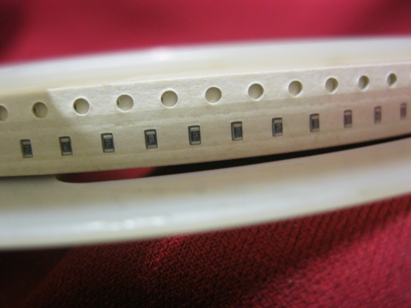 RM06J750CT Cal-Chip RES0603 5% 75 OHM 1/16W Resistors Roll of 4000 Plus ...