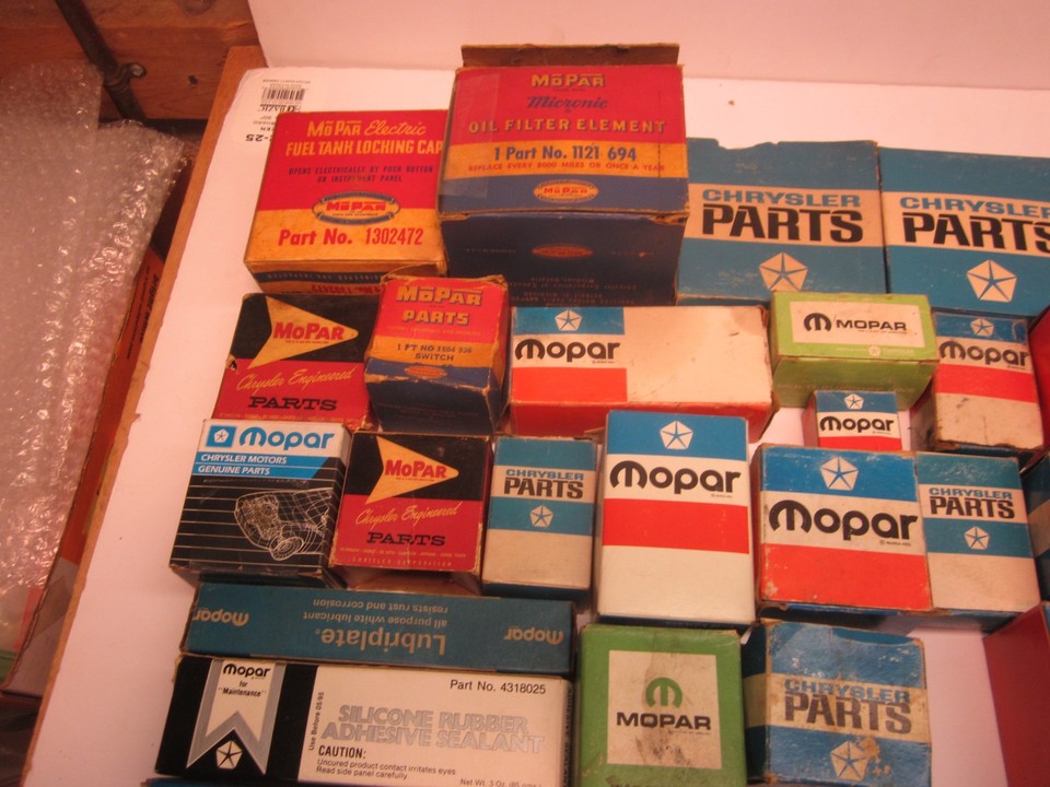 33 ASSORTED MOPAR PARTS BOXES DODGE PLYMOUTH CHRYSLER 1940 1950'S 1960 ...