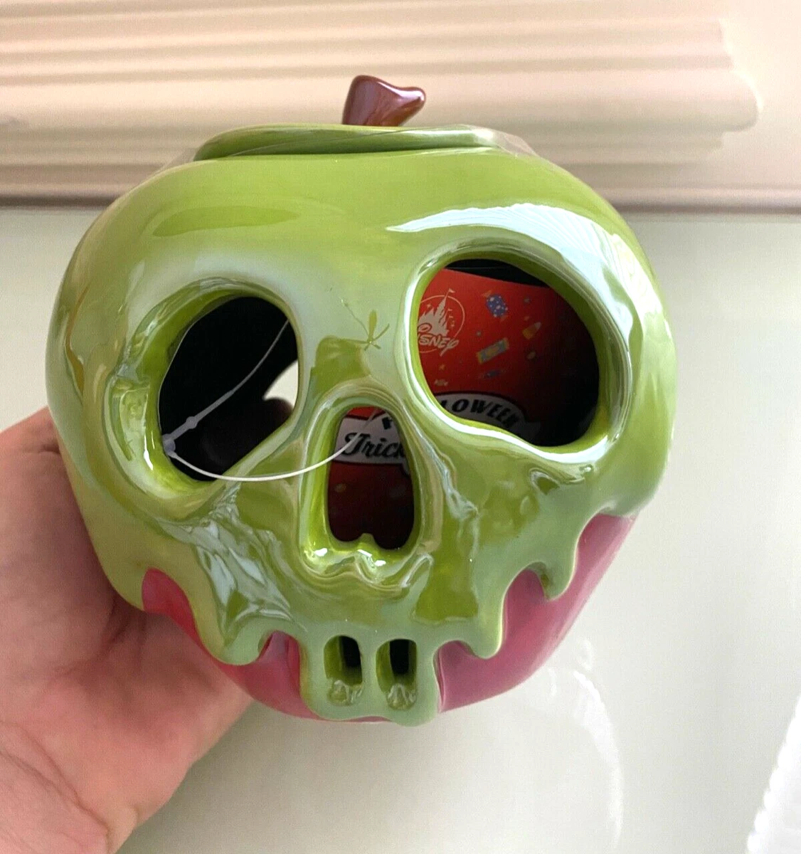 Snow White Poison Apple Bite