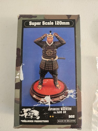 Verlinden 120mm 1/16 Japanese Samurai Warrior putting on Headband ca ...