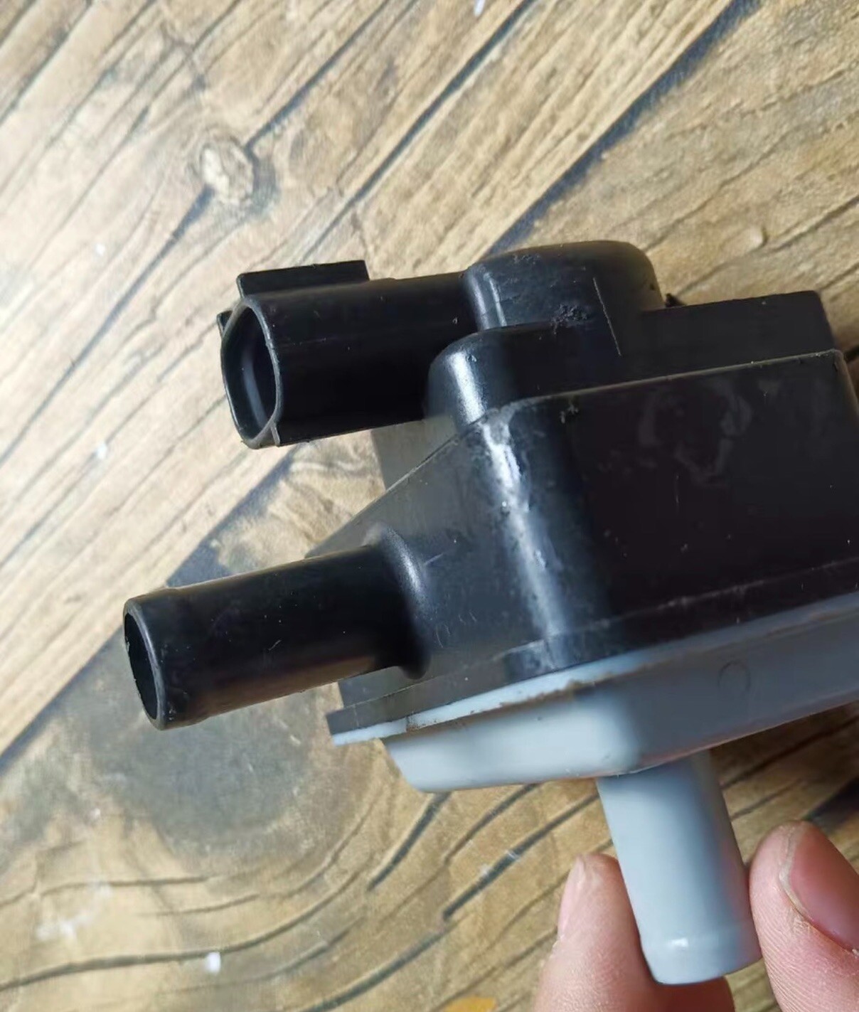 OEM 25860-F0010 | TOYOTA OEM Vapor Canister Purge Solenoid | eBay