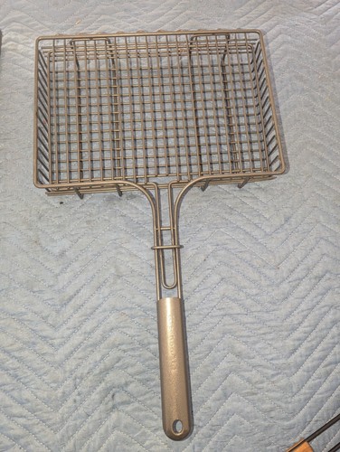 Metal Fish Griller Hamburgers Meats Camping Supplies Campfire Handheld ...