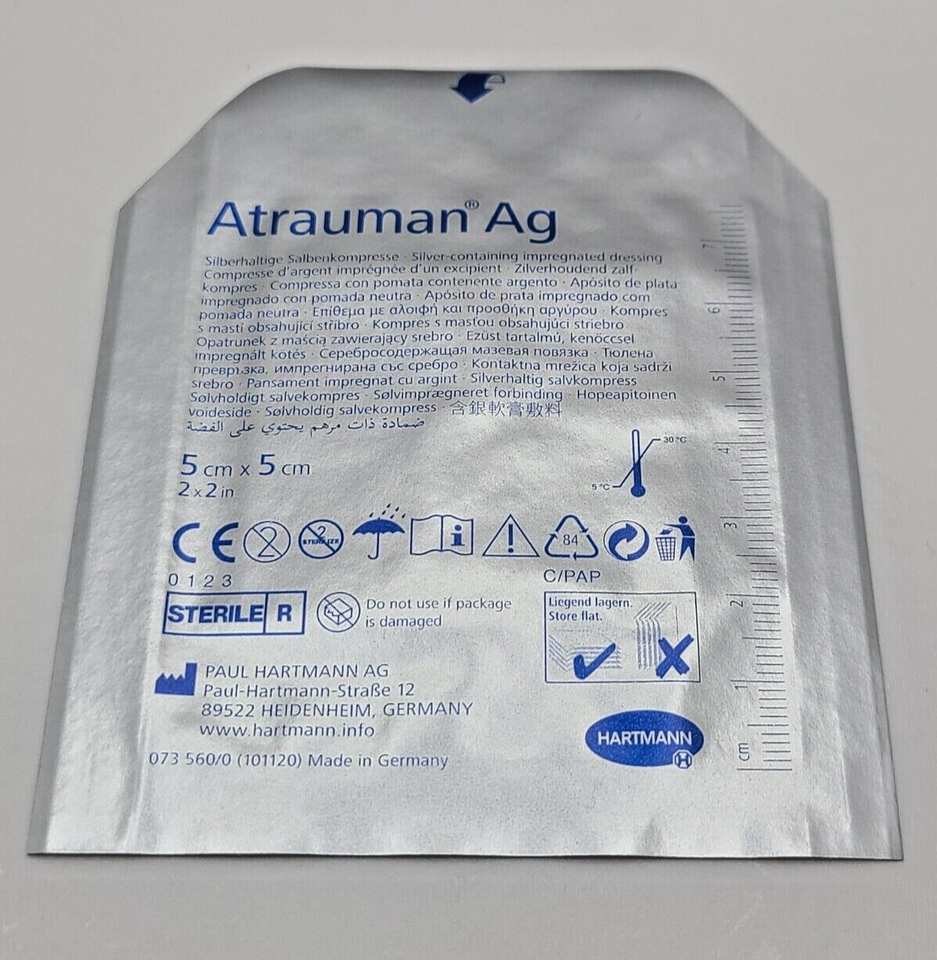 Atrauman Ag 5x5cm Silver Dressings - Box of 10, Antibacterial Wound ...