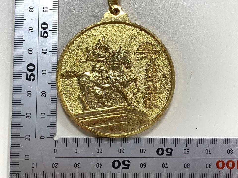 Imperial Palace Visit Nijubashi Golden Keychain Souvenir Japanese ...