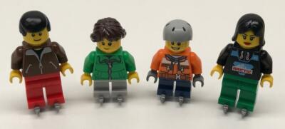 4-Person Lego Ice Skating Family Minifigs Lot: mom dad boy girl skaters ...