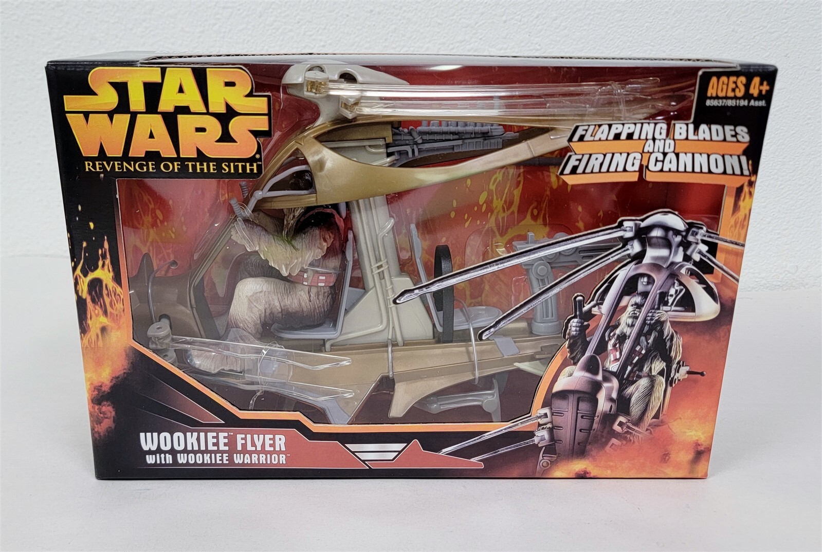 X-604 2005 HASBRO STAR WARS REVENGE OF THE SITH WOOKIE FLYER MINT IN ...