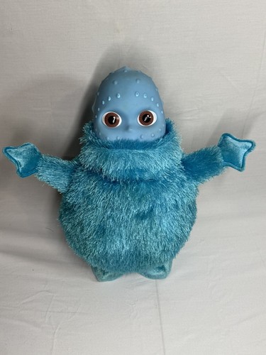 Boohbah DANCE ALONG JUMBAH Blue - Playskool, Sings, Talks, Dances Works ...