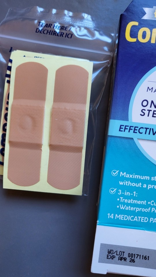 Wart Tag Remover 2 PLASTERS Verruca Treatment Compound W Max Strength ...