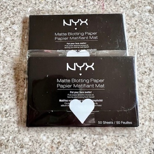 1 NYX Matte Blotting Paper - 100% Pure pulp " BPR " Joy's cosmetics ...
