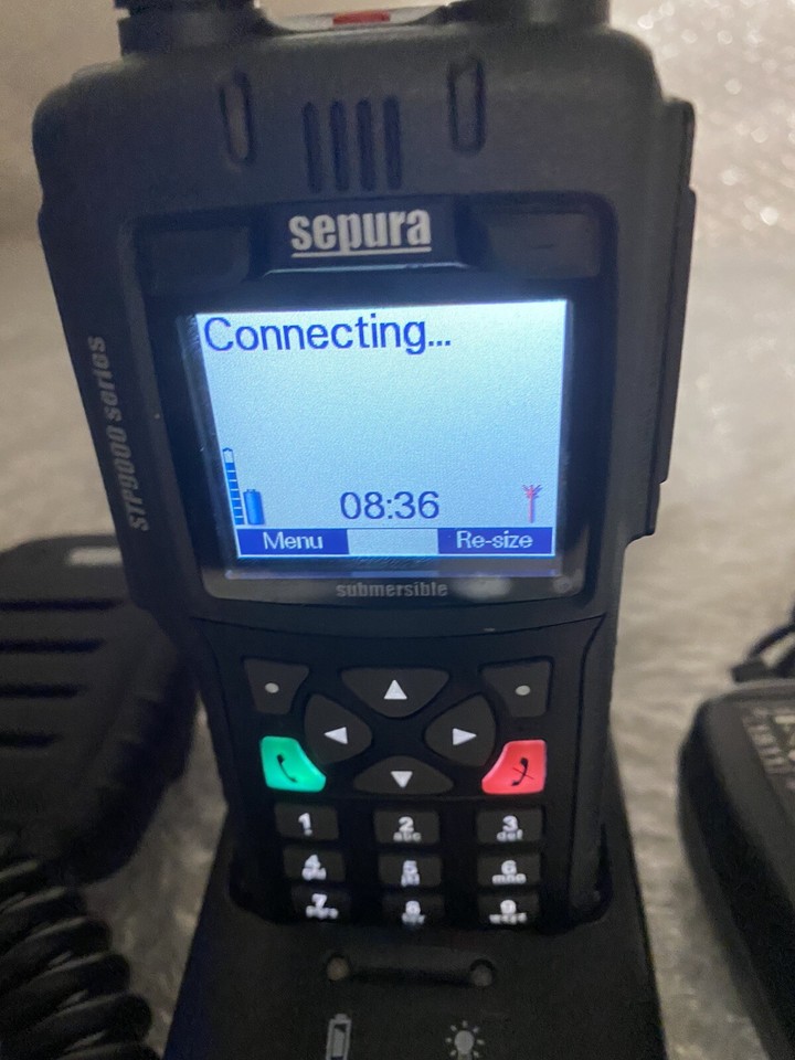 SEPURA STP9040 PORTABLE 407-473MHZ TETRA Portable 2-Way Handheld Radio ...