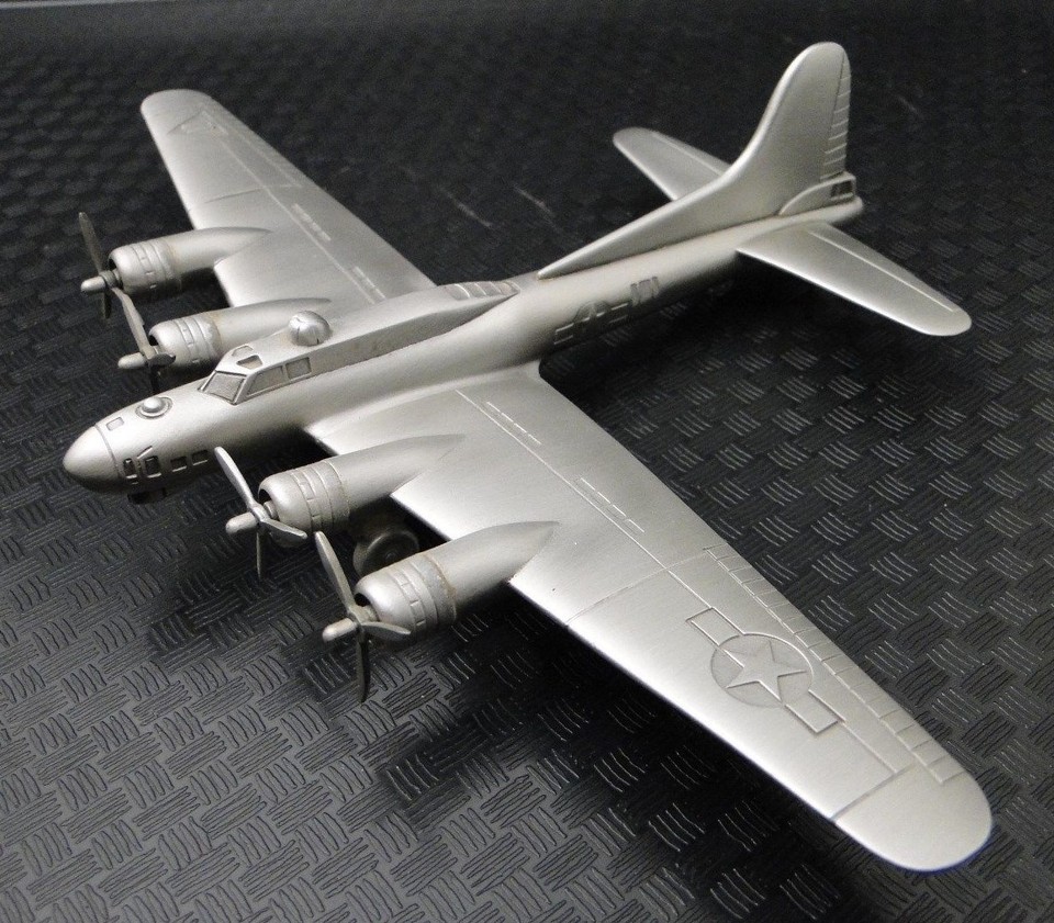 WW2 Plane p Metal Model Fighter b Bomber 1 Armour Carousel 48 32 f4 51 ...