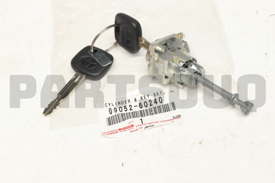 6905260240 Genuine Toyota CYLINDER & KEY SET, DOOR LOCK, LH 69052-60240 ...