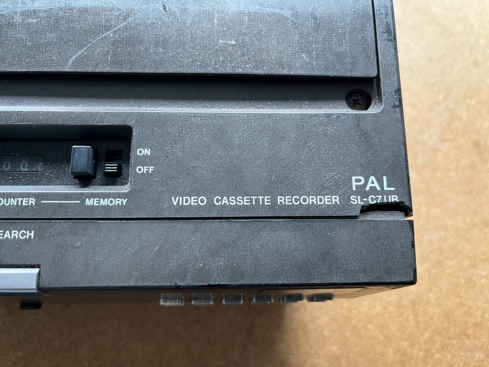 SONY SL-C7 UB BETAMAX VIDEO CASSETTE RECORDER - NO REMOTE - FREE UK ...