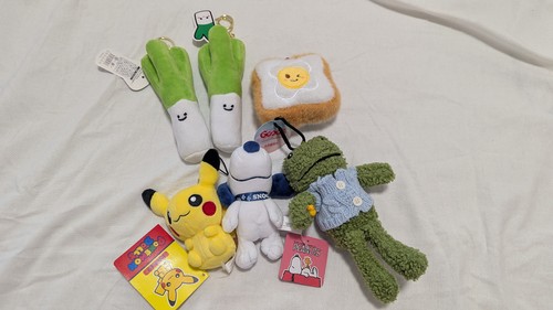 Plush Keychain Lot 6pcs Pikachu Snoopy Frog Toast Leeks Cute Mini Soft ...
