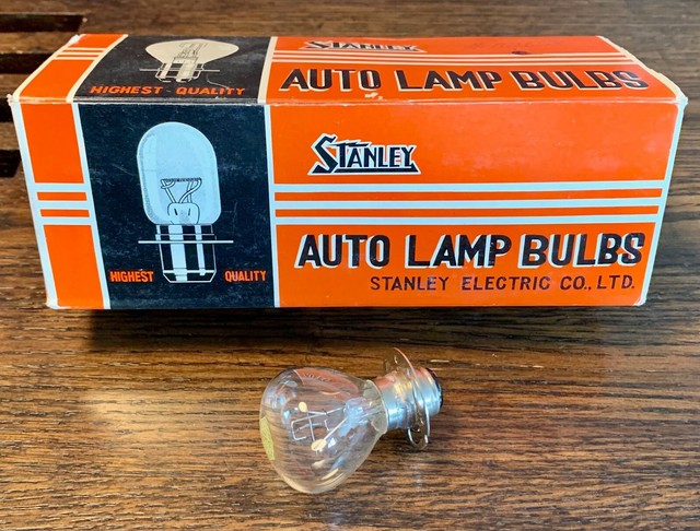 NOS Vintage Stanley Light Bulbs A5676k 12V 35-25W for sale online | eBay