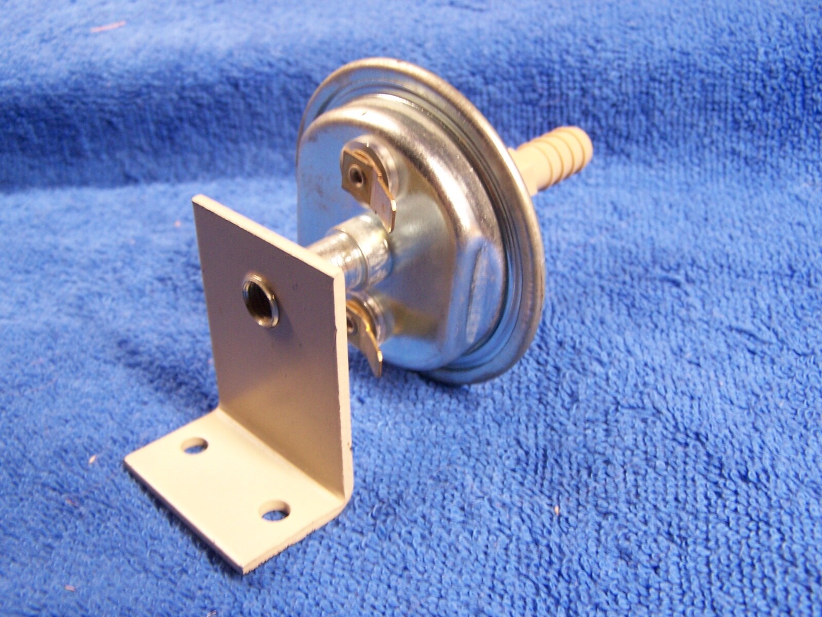 New Lennox 31F45 31F4501 Pressure Switch & Bracket Eaton 147 5.0" WC | eBay