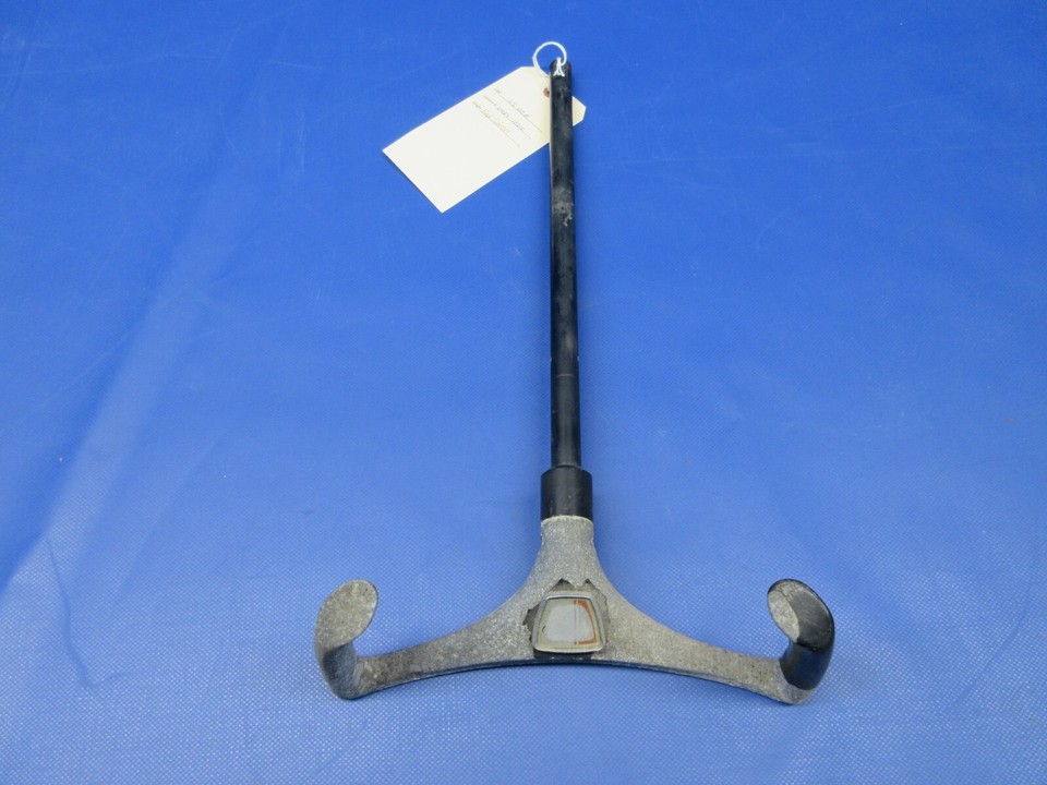 Cessna 150 Control Wheel / Yoke P/N 0513240-16 (0424-1065) | eBay