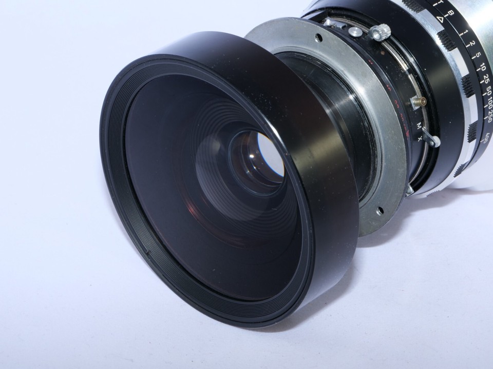 Schneider Super Angulon 165mm f8 Wide-Angle Lens. Covers 8x10. Caps ...