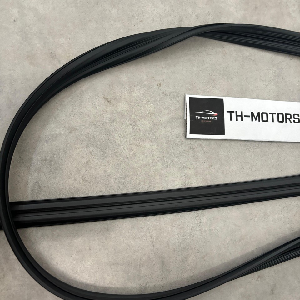 TOYOTA Genuine TRUCK 4RUNNER Front Door Glass Channel 68141-89107 | eBay