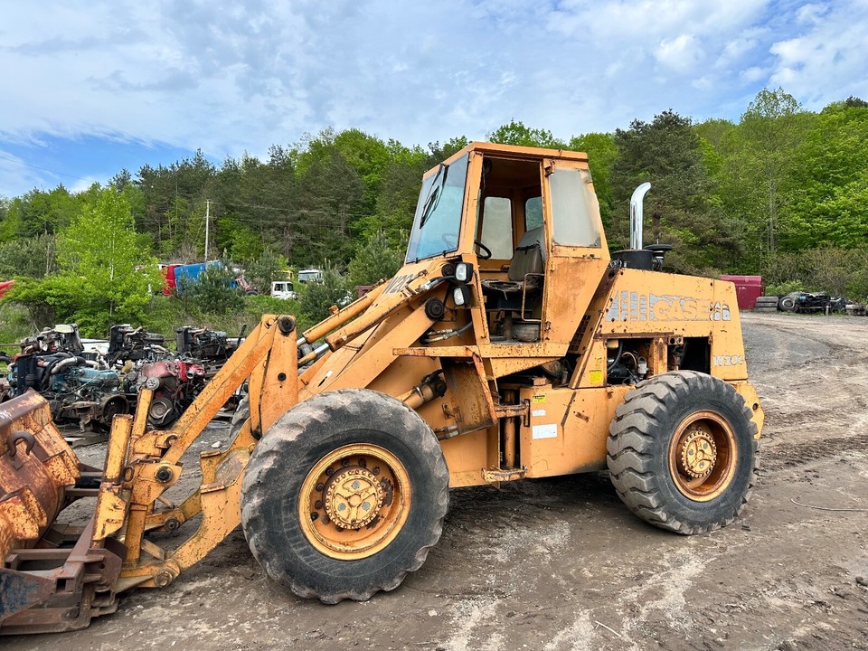 CASE W20C Wheel Loader w/ Forks & Bucket; Runs Good; Front End Loader ...