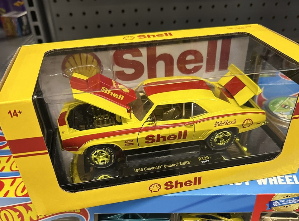 M2 Chase 1969 CHEVROLET CAMARO SS/RS SHELL YELLOW 1/24 Scale | eBay