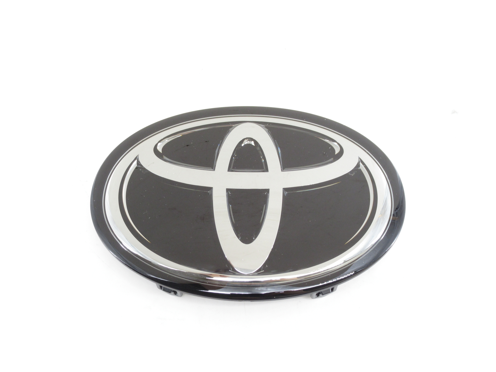 Genuine OEM Toyota 53141-33130 Front Grille Emblem Badge 18-19 Camry ...