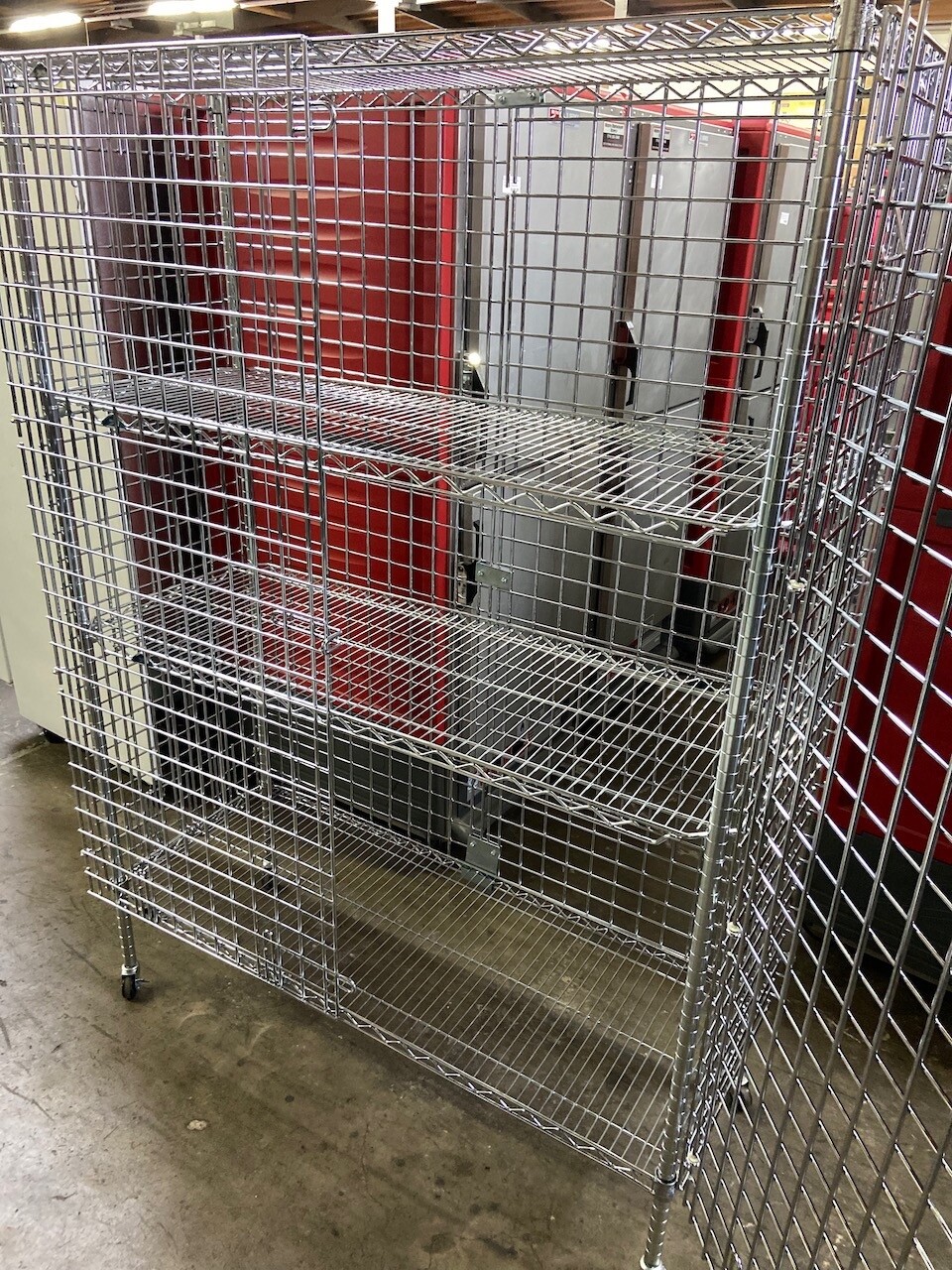 Locking Liquor Cabinet Commercial | Cabinets Matttroy