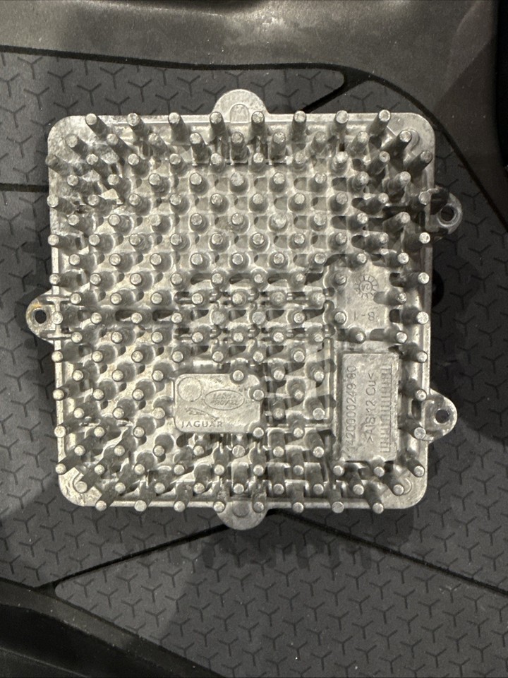 Genuine Land Rover Defender 2024 L663 Headlight Module N/S L8B213E005 ...