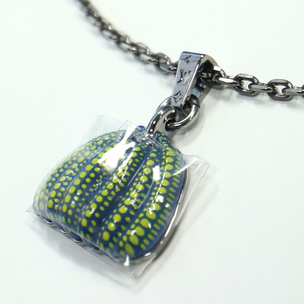 LOUIS VUITTON M01139 Yayoi Kusama Pumpkin Pendant Necklace LOUIS VUITTON M01139 Yayoi Kusama Pumpkin Pendant Necklace